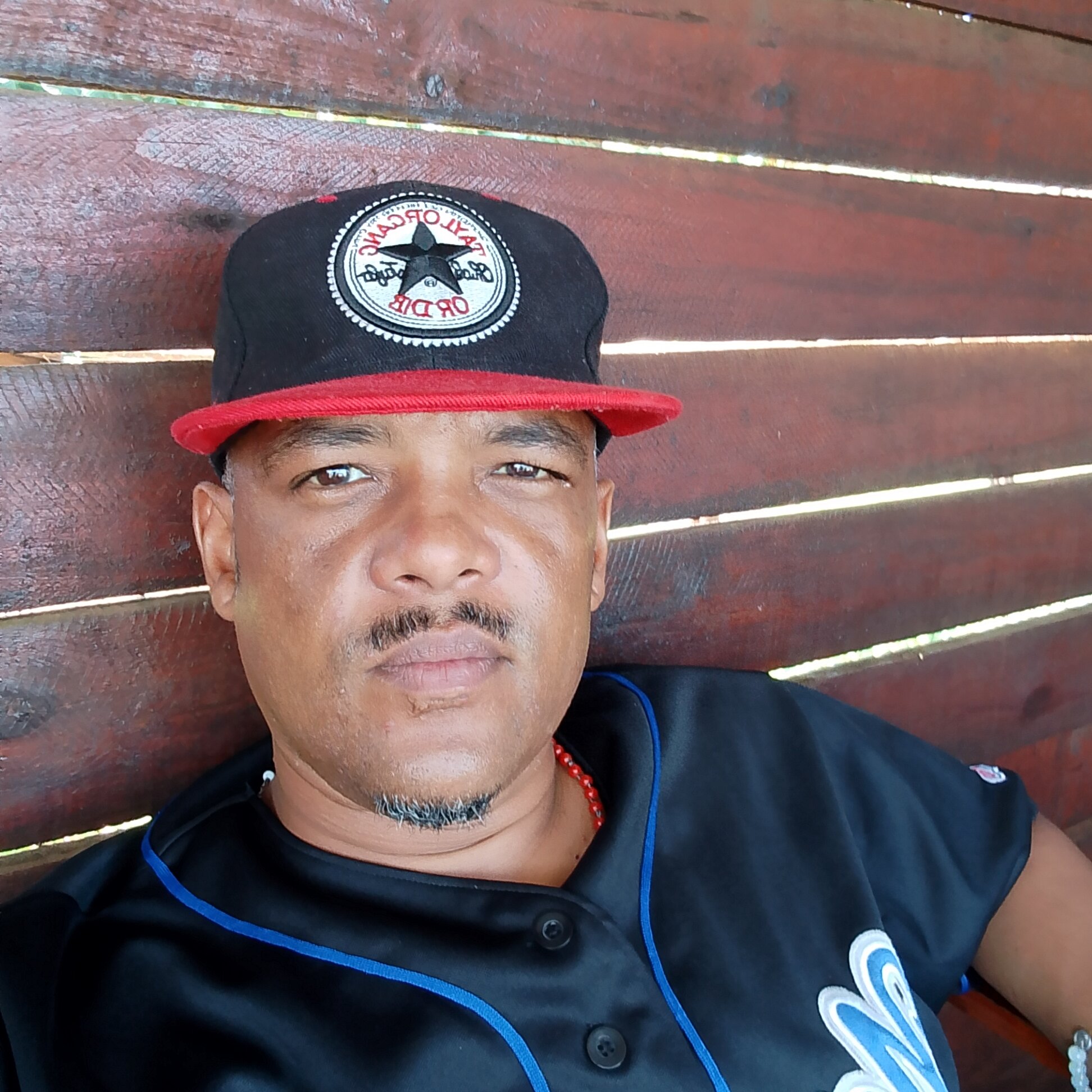 AdrianNorris (@AdrianNorris) on Premium Chat